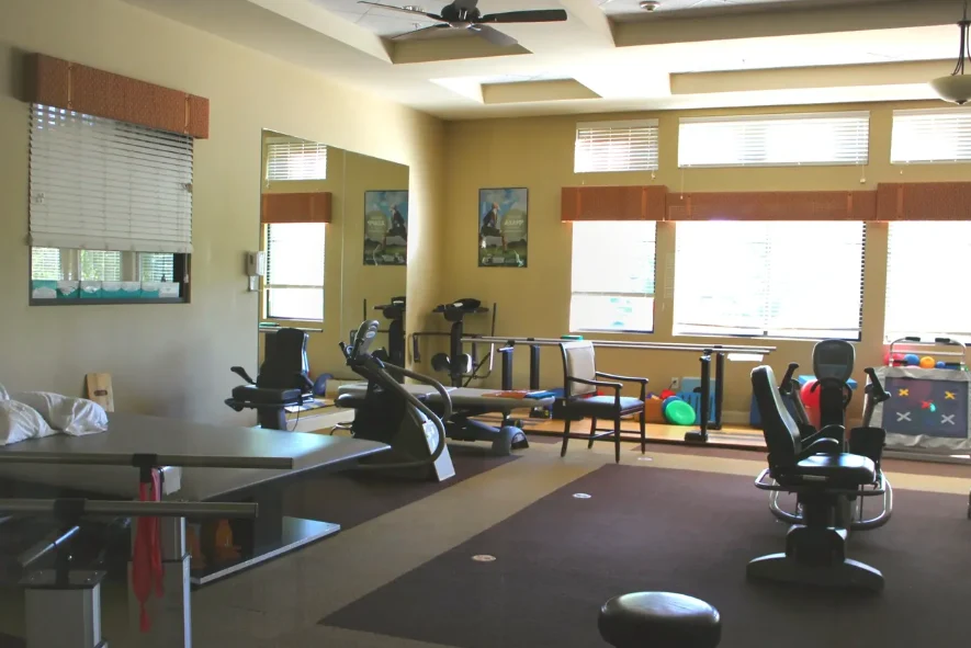 Larchwood Inns UPDATED SEPTEMBER 2025 View 5 Photos & Amenities